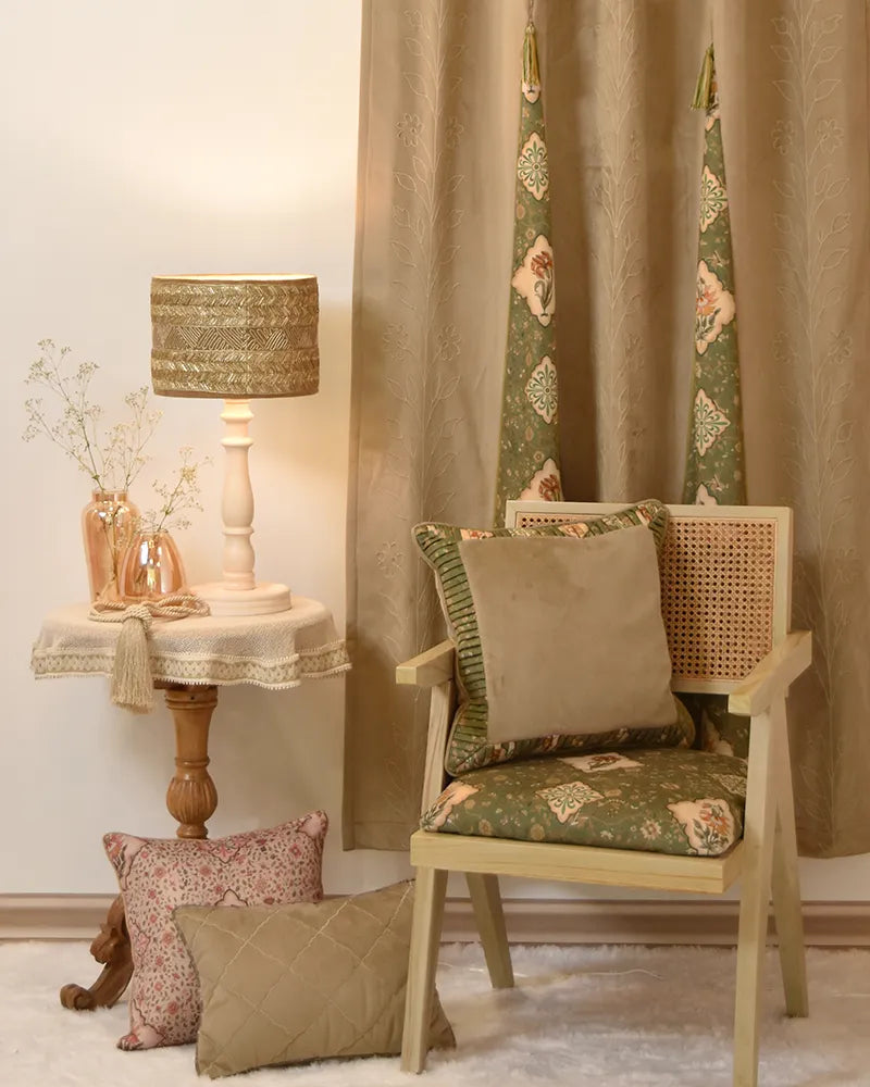 Life n Colors | Soraya: Classic Wallpapers, Curtains & Fabrics